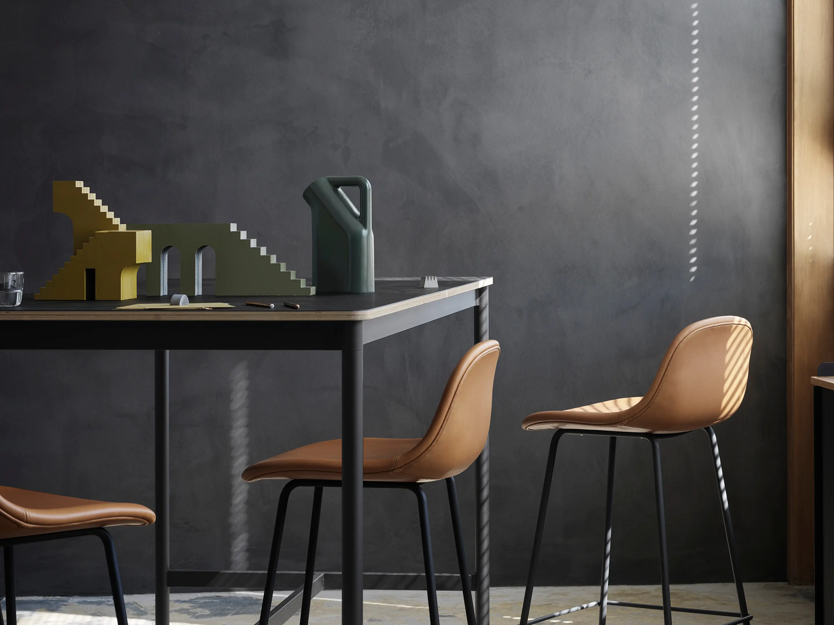 OOFF | Muuto Base High Table