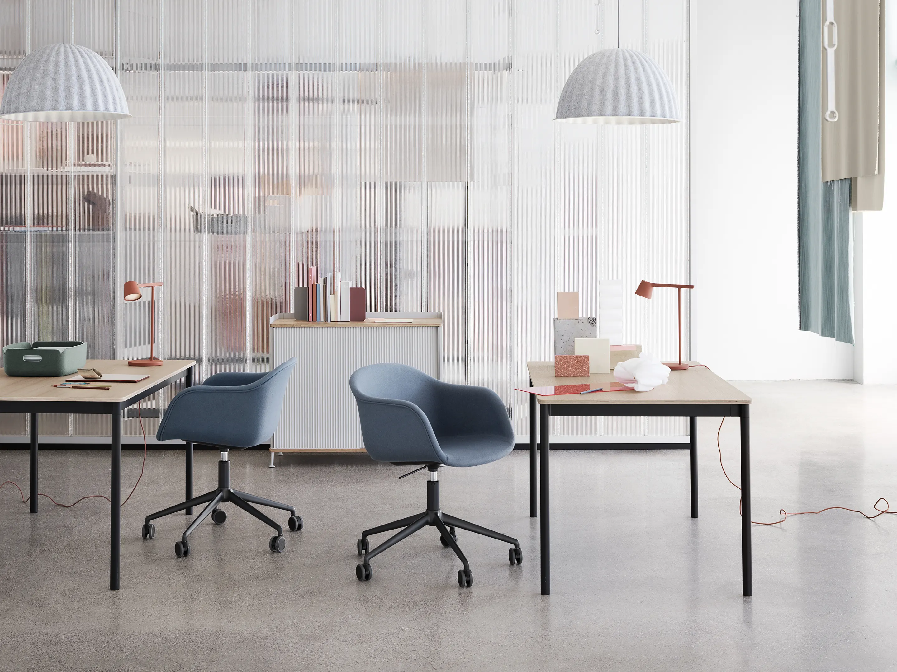 OOFF | Muuto Base Table